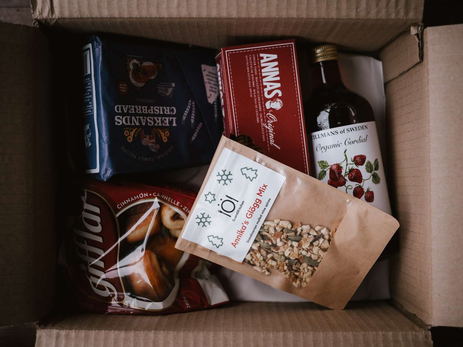 Creating A Care Package For Elderly: Ideas To Get Started – My Favorite ...